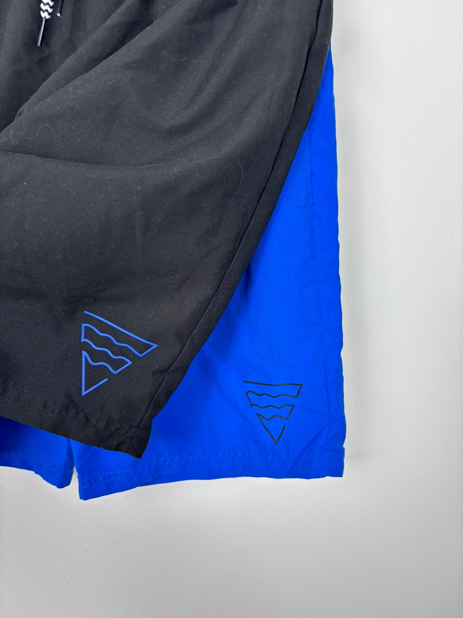 Fred & Flo 13-14 Years – Second Snuggle